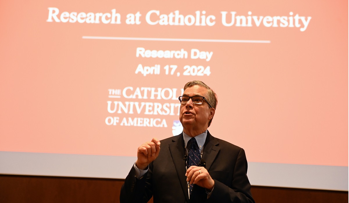 Students Share Many Innovative Discoveries at Massive University ...