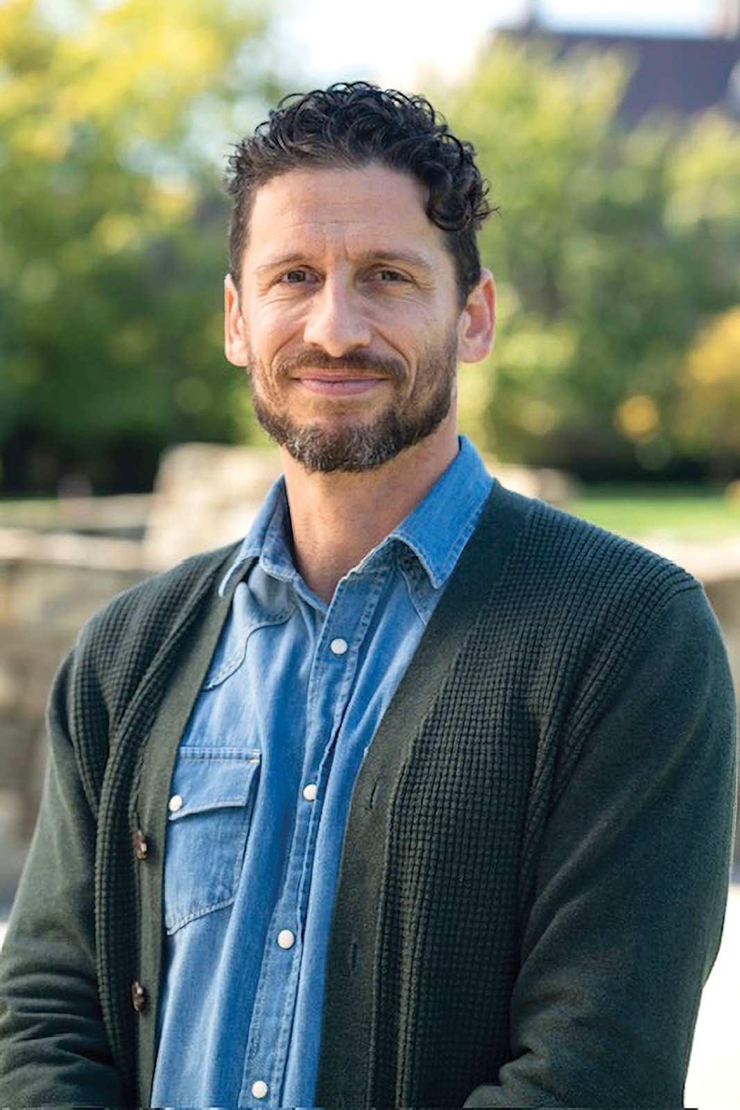 Politics Alumnus Creates Debate Team for the Deaf | Catholic University